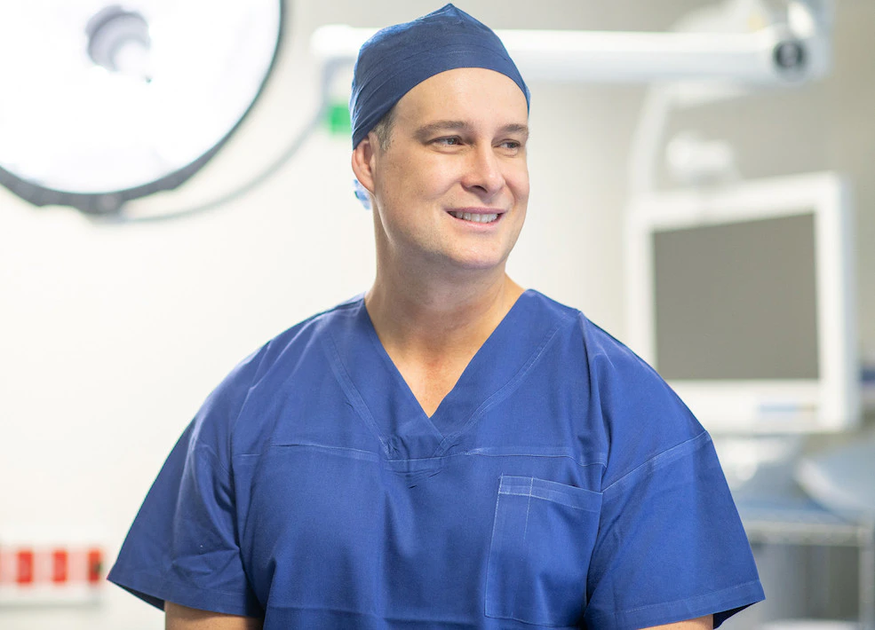 Dr Moncrieff - Specialist Plastic Surgeon Newcastle